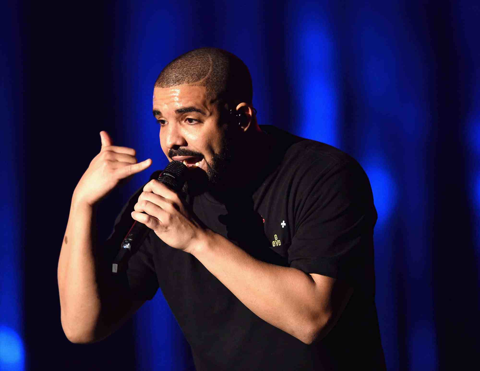 Drake's Photoshopped Farewell To President Obama Is Certainly A Must ...