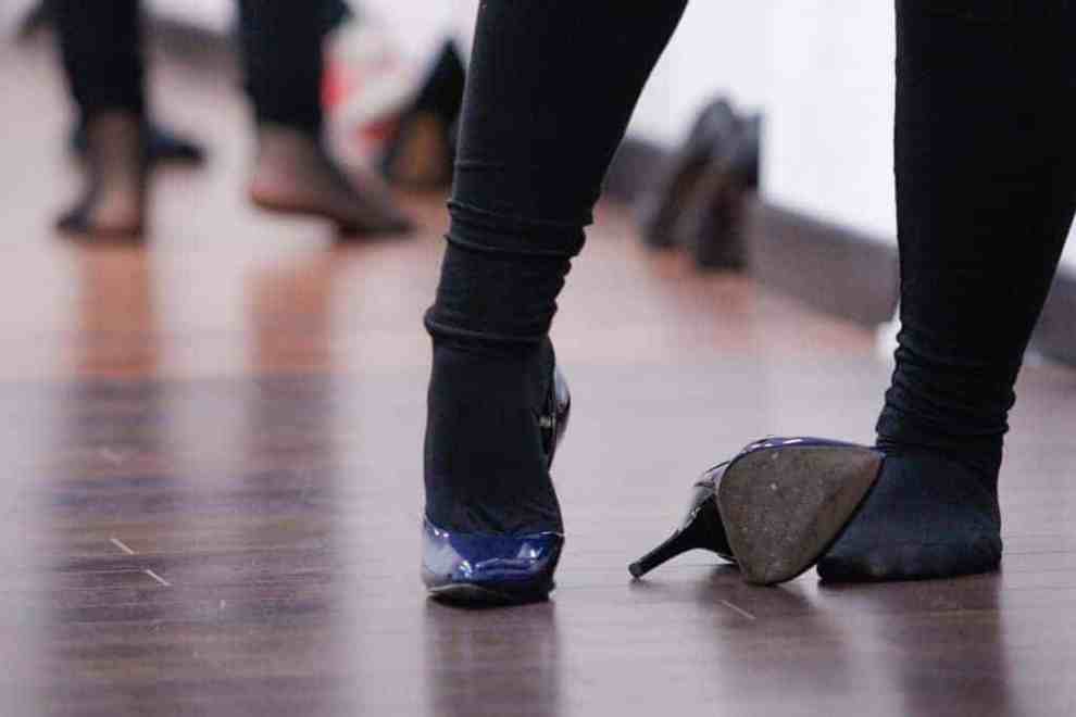 New Dance Alert: The Roof Top Twerk Face Flop! [VIDEO]