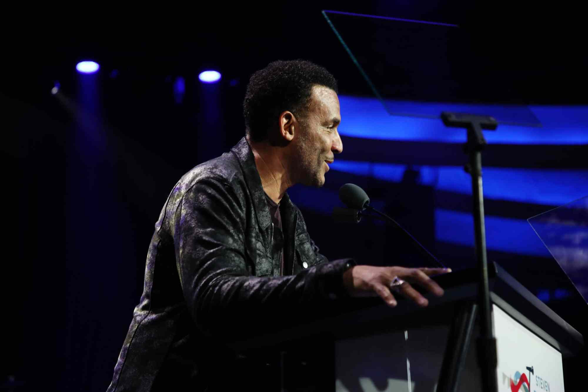 RIP: Comedian David Arnold Passes Away At 54