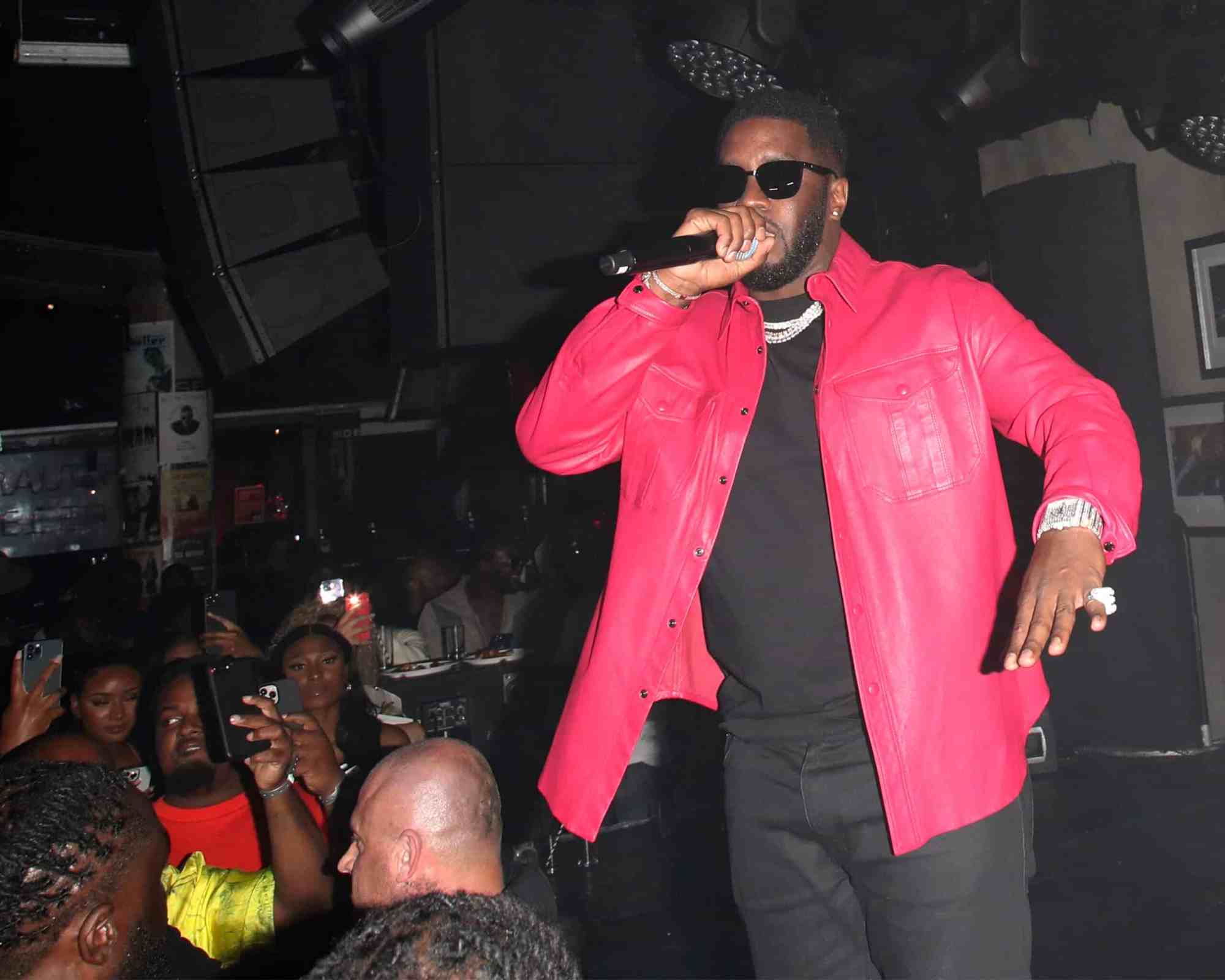 Mary J. Blige, Yung Miami, Jay Z, Chris Brown, + More Turn Up At Diddy ...