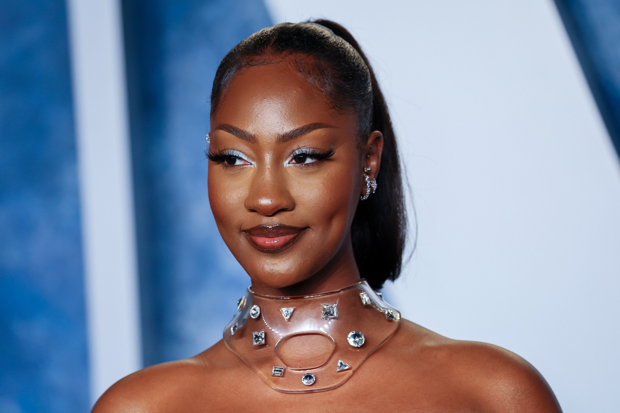 Tems Seemingly Responds To Rumors That She's Pregnant By Future