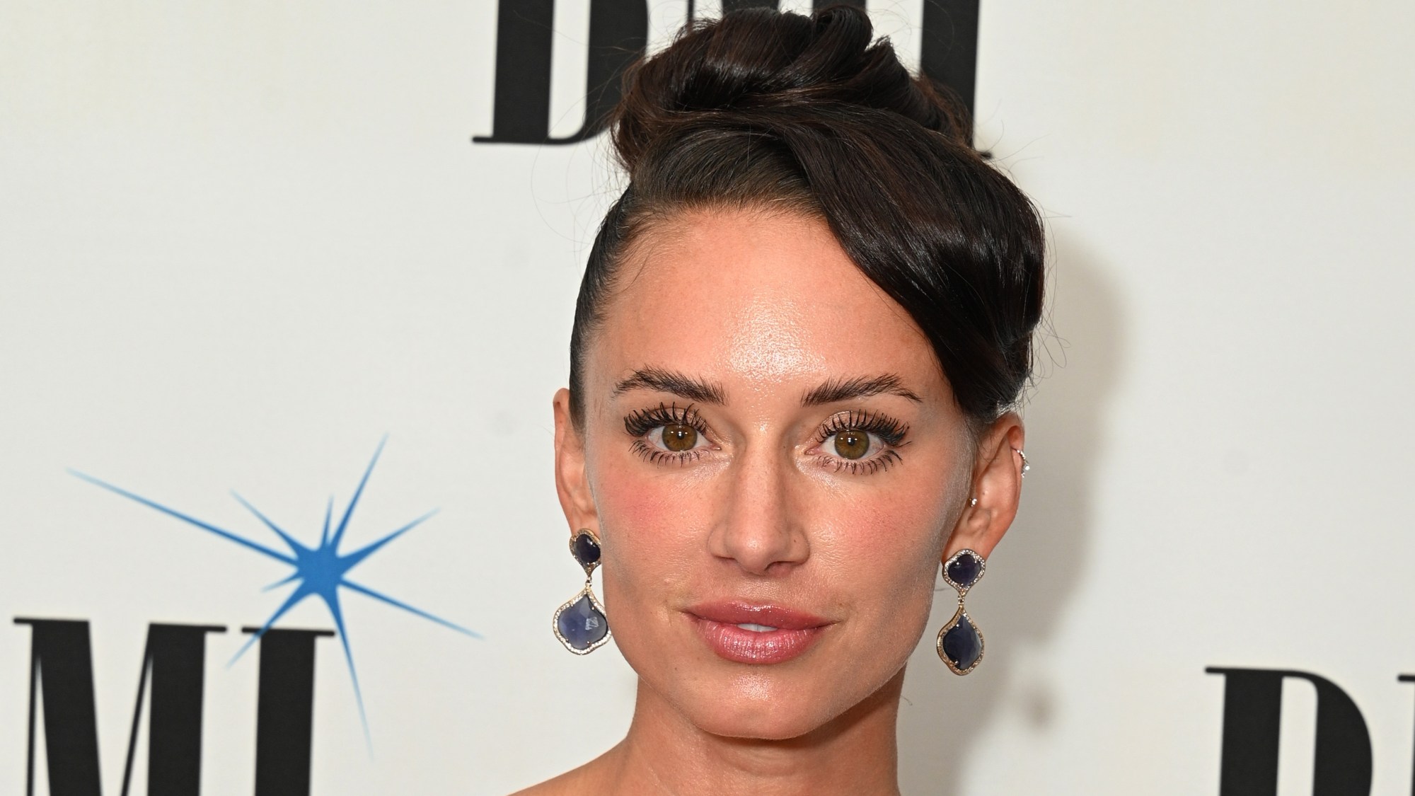 YesJulz Feels Lucky Showing Curves In Bikini While Admitting She Sleeps ...