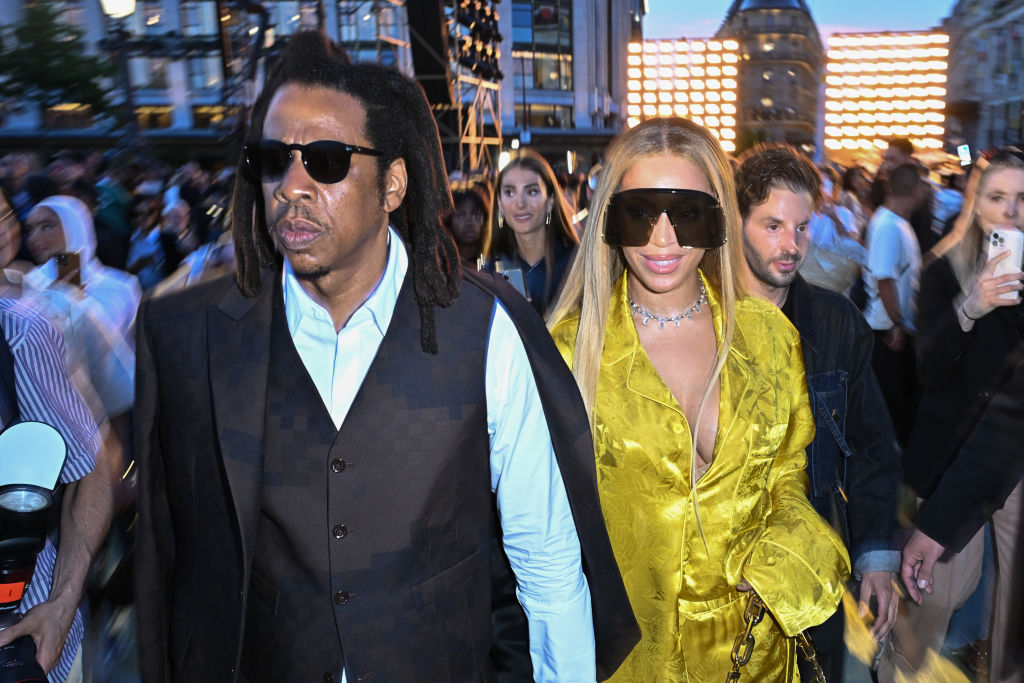 Designer Claims Jay-Z’s Compliment to Rachel Roy Sparked Elevator Clash ...