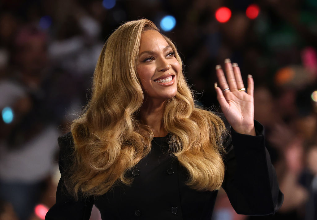 Beyoncé's BeyGood Foundation Grants $100K to University of Houston's ...