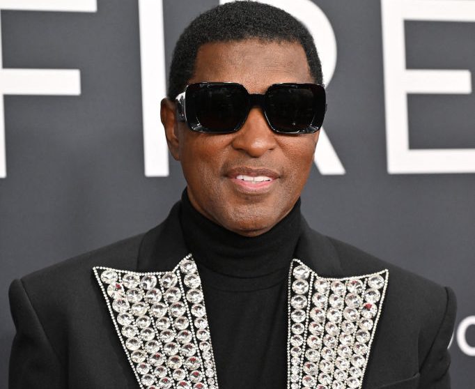 Babyface's Grammys Interview Goes Viral After Reporters Snub