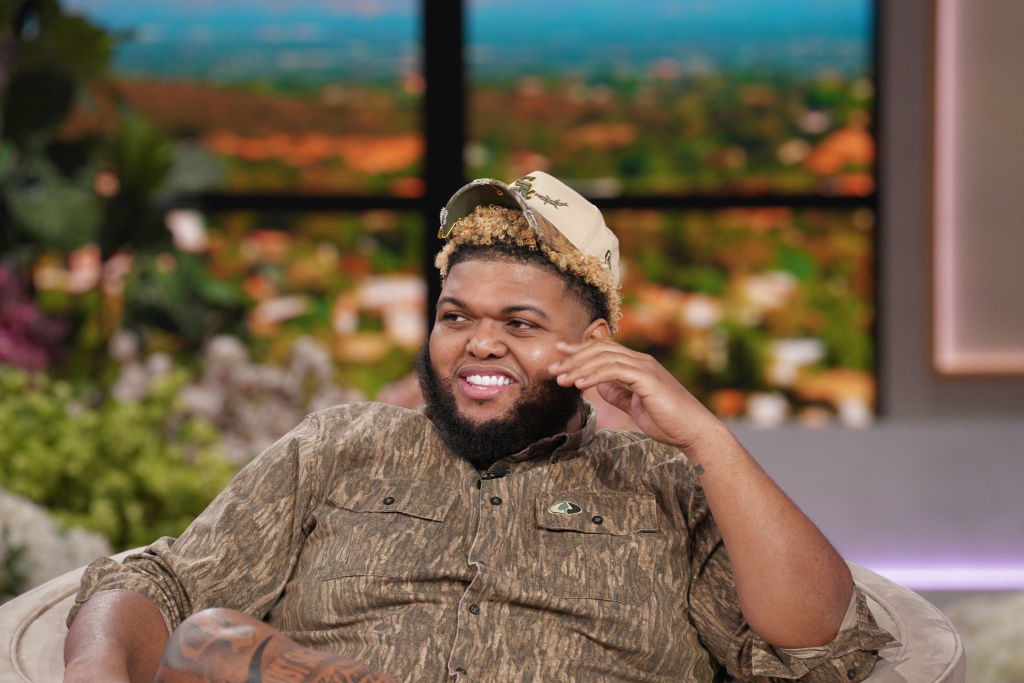 Druski Has A Hard Time Fitting Into Police Car In Newly Surfaced Arrest ...